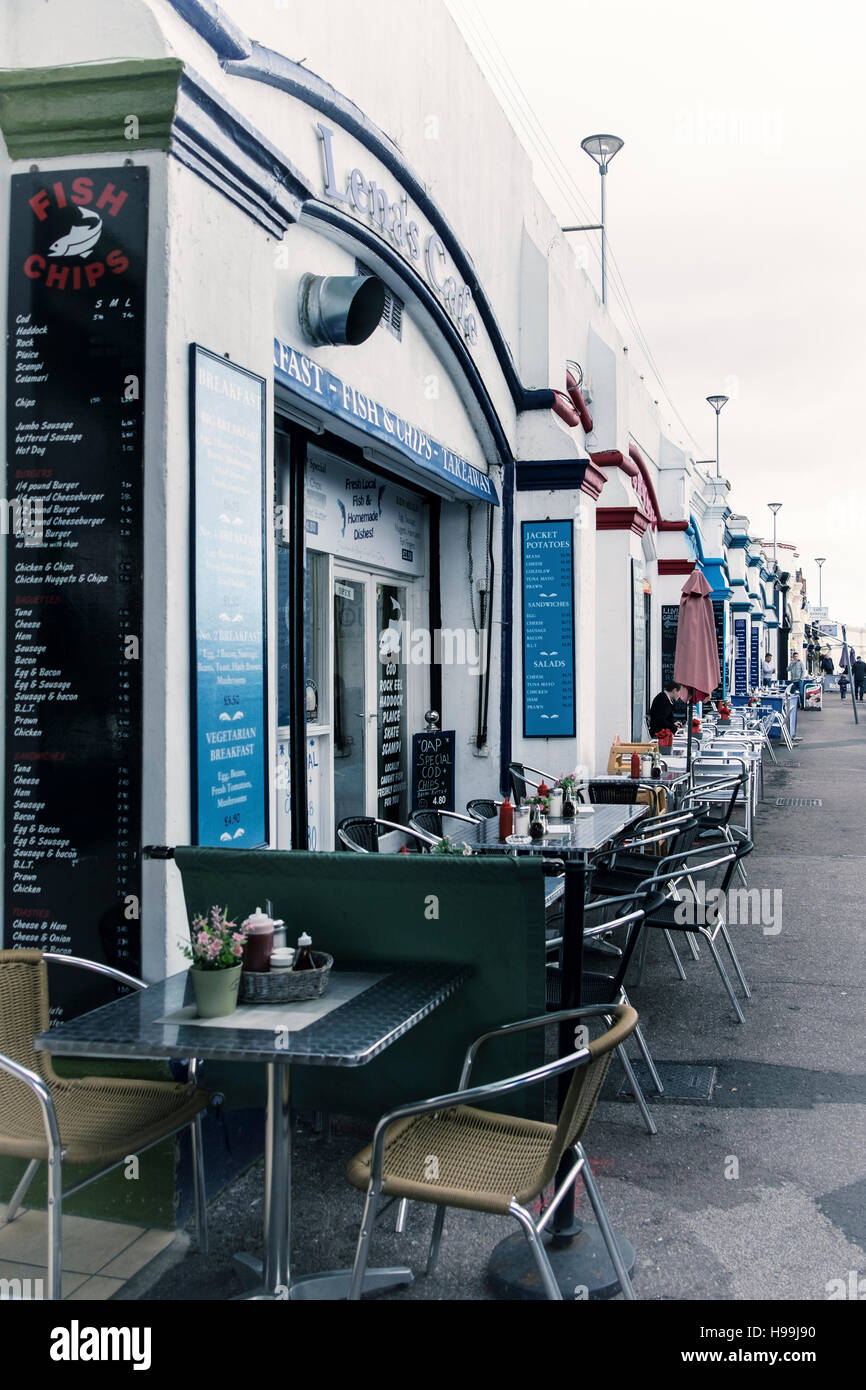 Seafront cafe southend on sea essex hi-res stock photography and images ...
