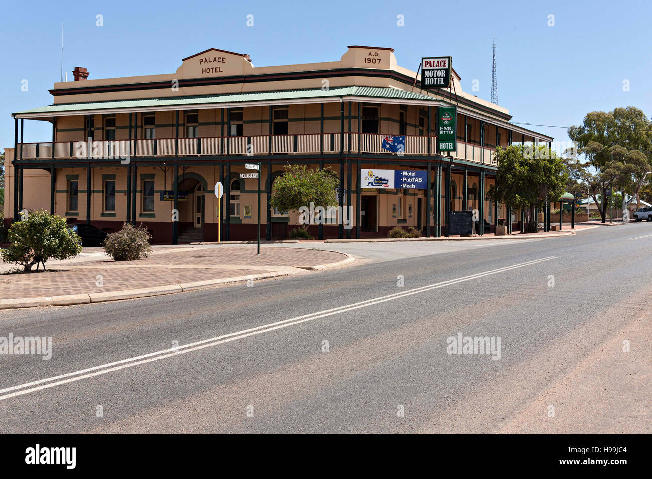 Ravensthorpe hi-res stock photography and images - Alamy