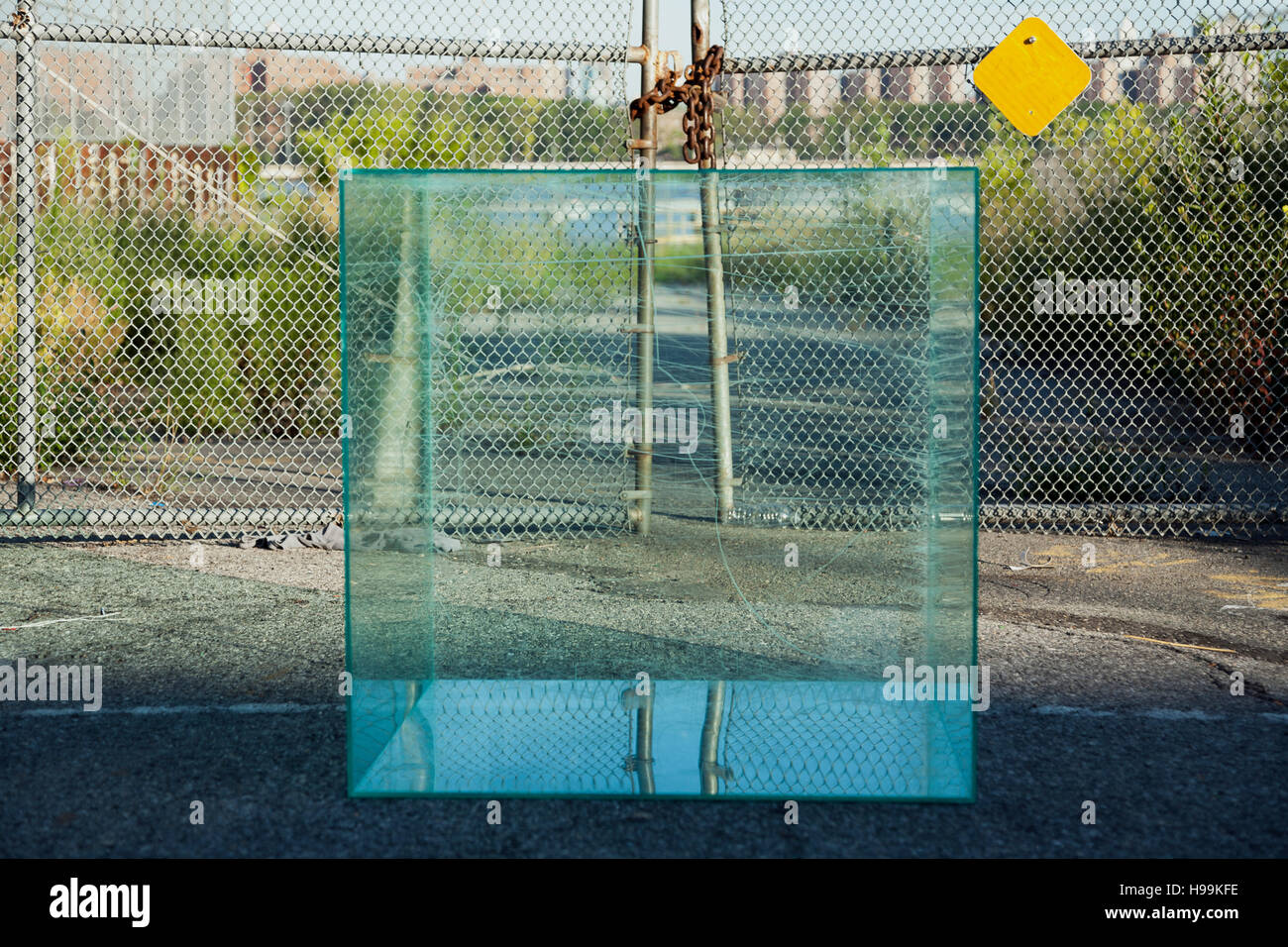 Glass box hi-res stock photography and images - Alamy