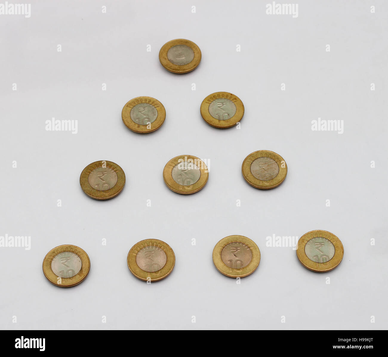 Ten rupee coin india pyramid hi-res stock photography and images - Alamy