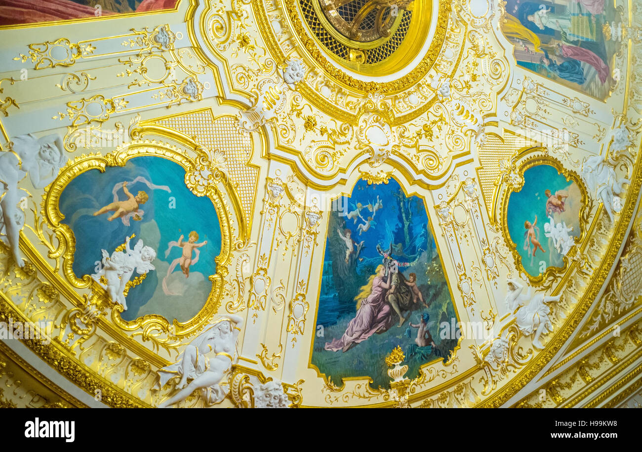 Rococo style ceiling design hi-res stock photography and images - Alamy