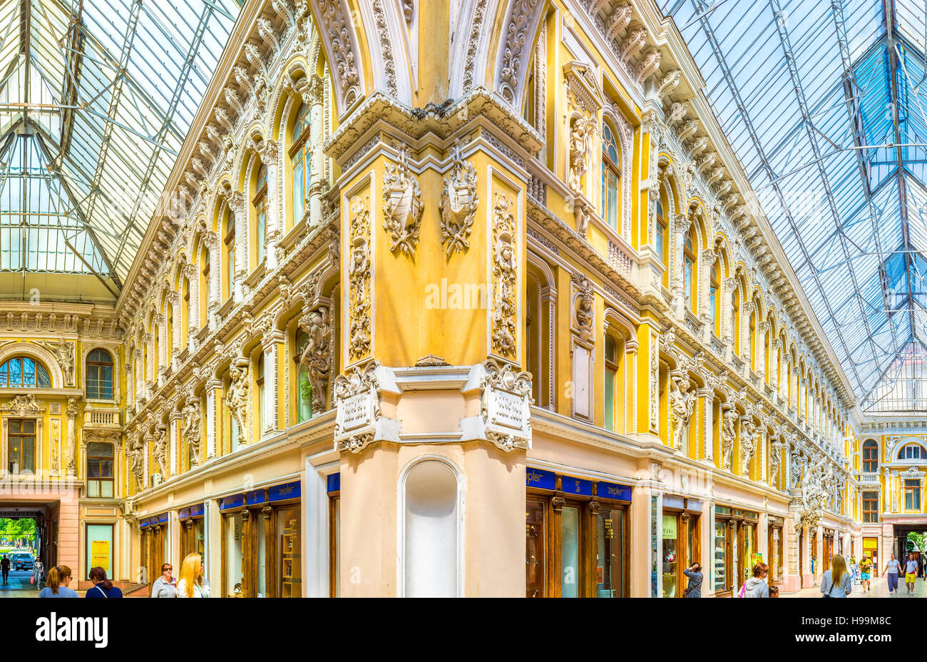 Different shops hi-res stock photography and images - Alamy