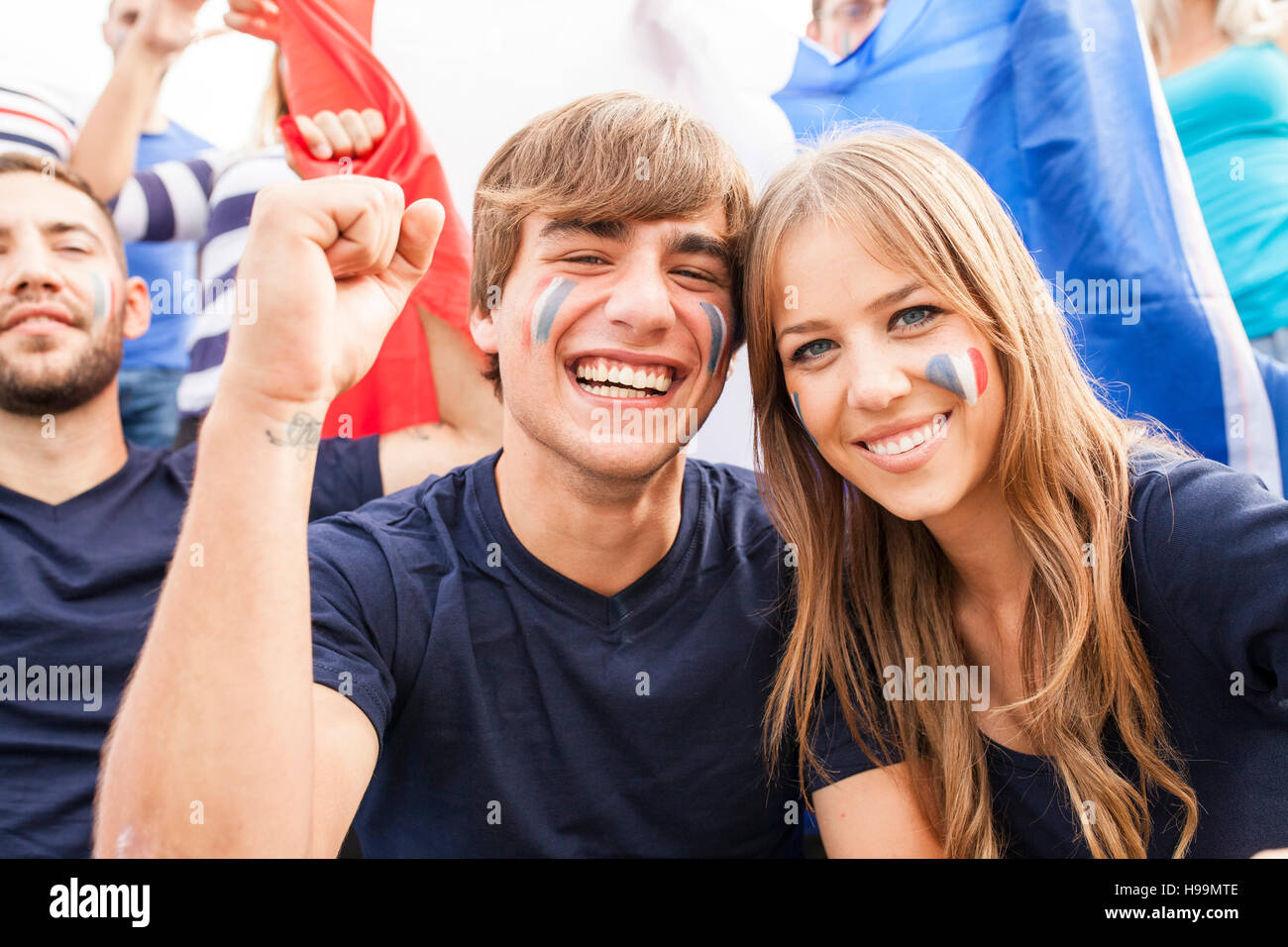 Celebration fans crowd flag hi-res stock photography and images - Alamy