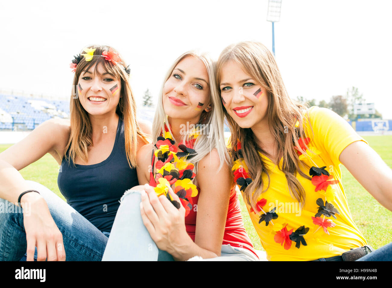 Beautiful soccer fans hi-res stock photography and images - Alamy