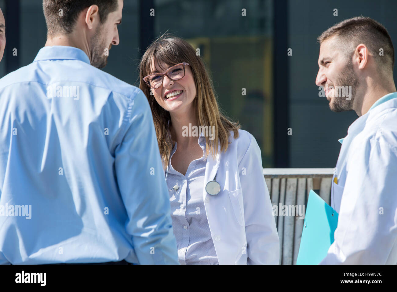 Group of doctors hi-res stock photography and images - Alamy