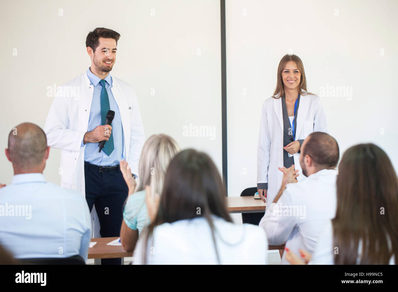 Teaching lab university hi-res stock photography and images - Alamy