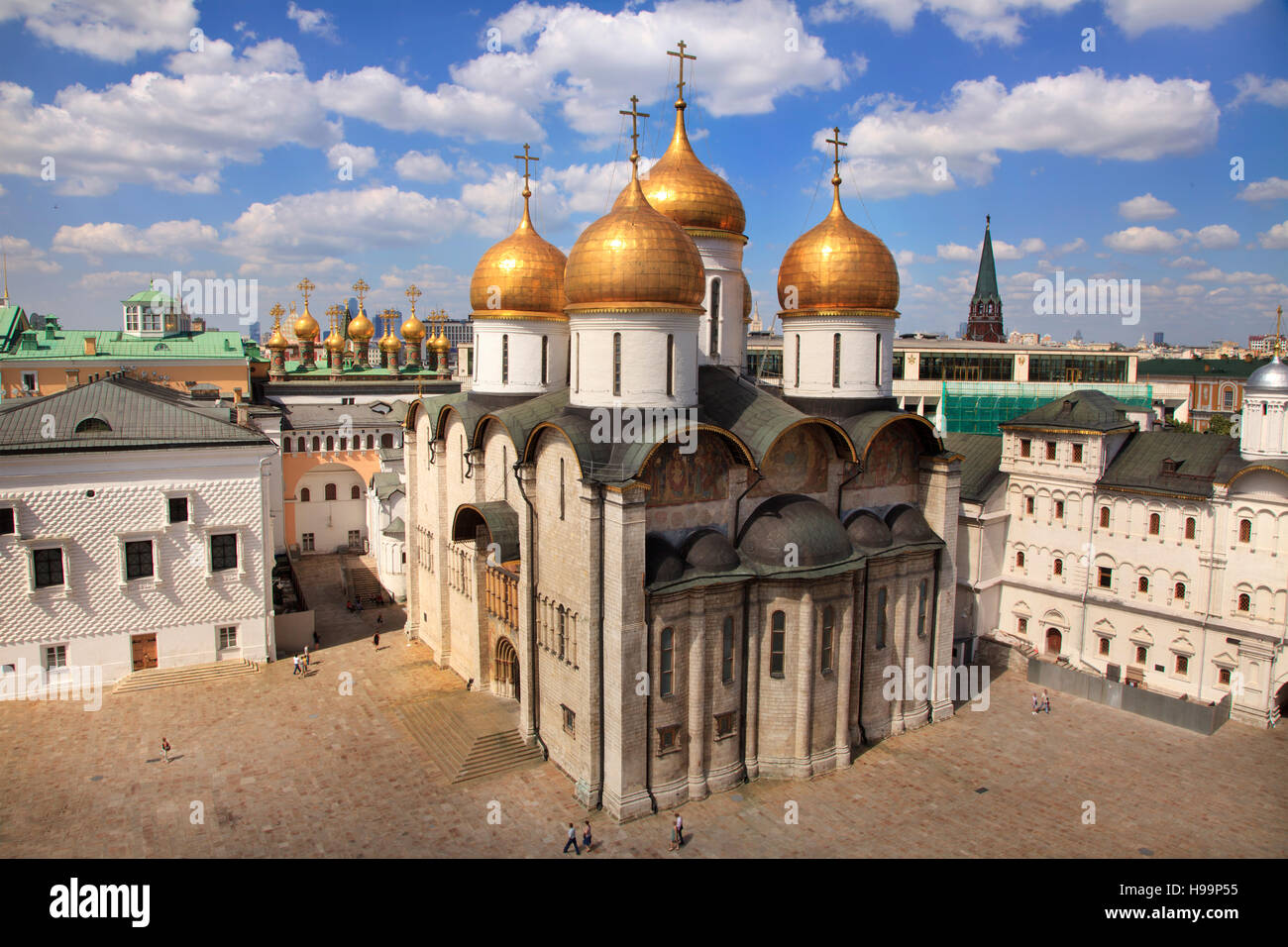 Kremlin aerial view moscow hi-res stock photography and images - Alamy