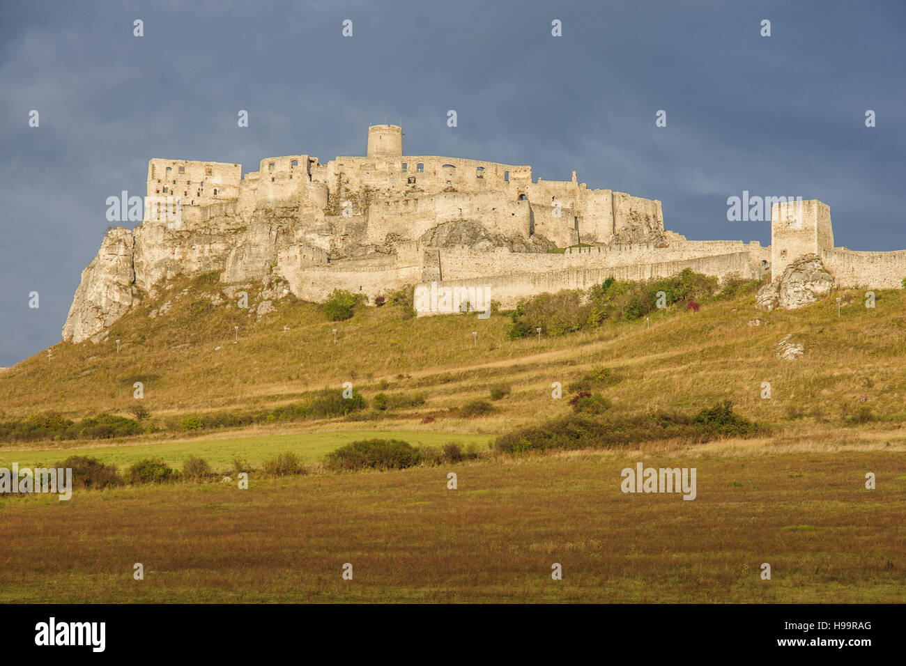 Spis Castle (Spissky hrad), Slovakia Stock Photo - Alamy