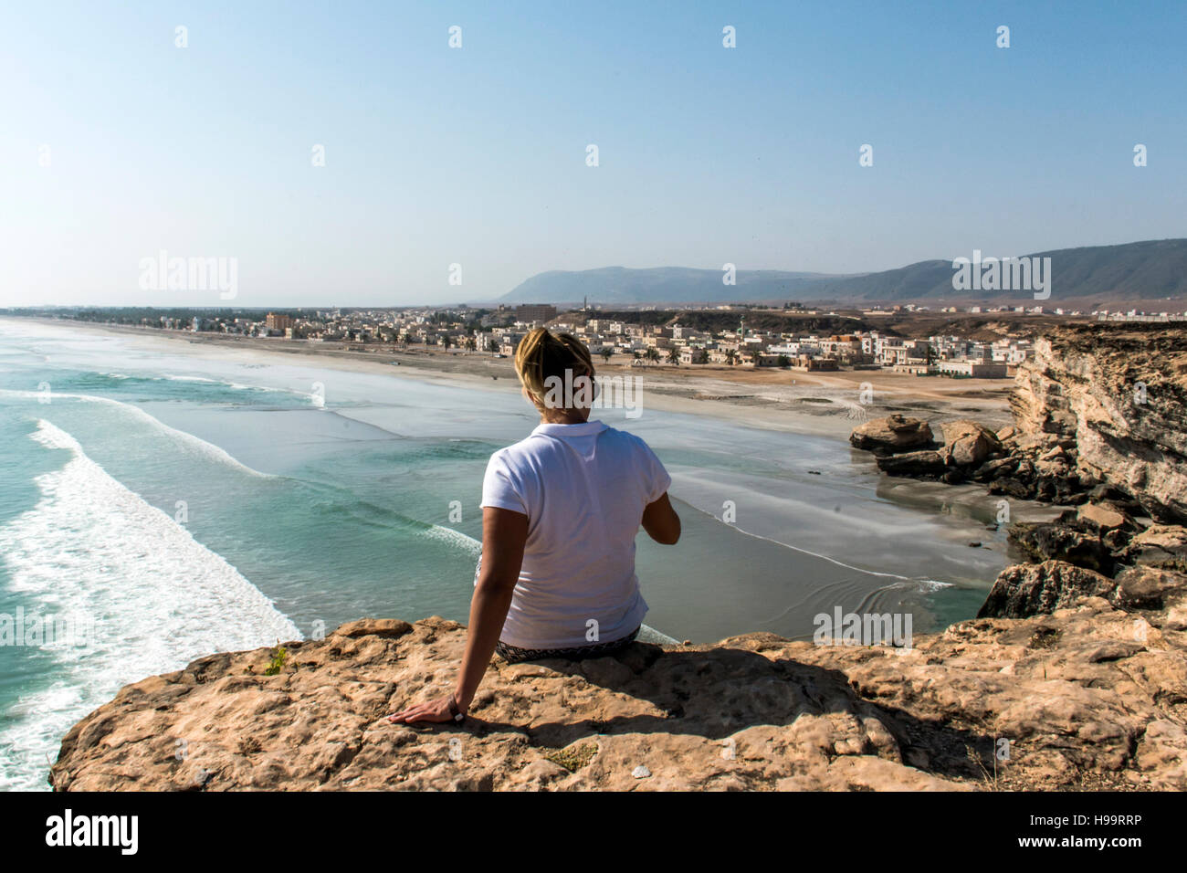 Oman girl hi-res stock photography and images - Alamy