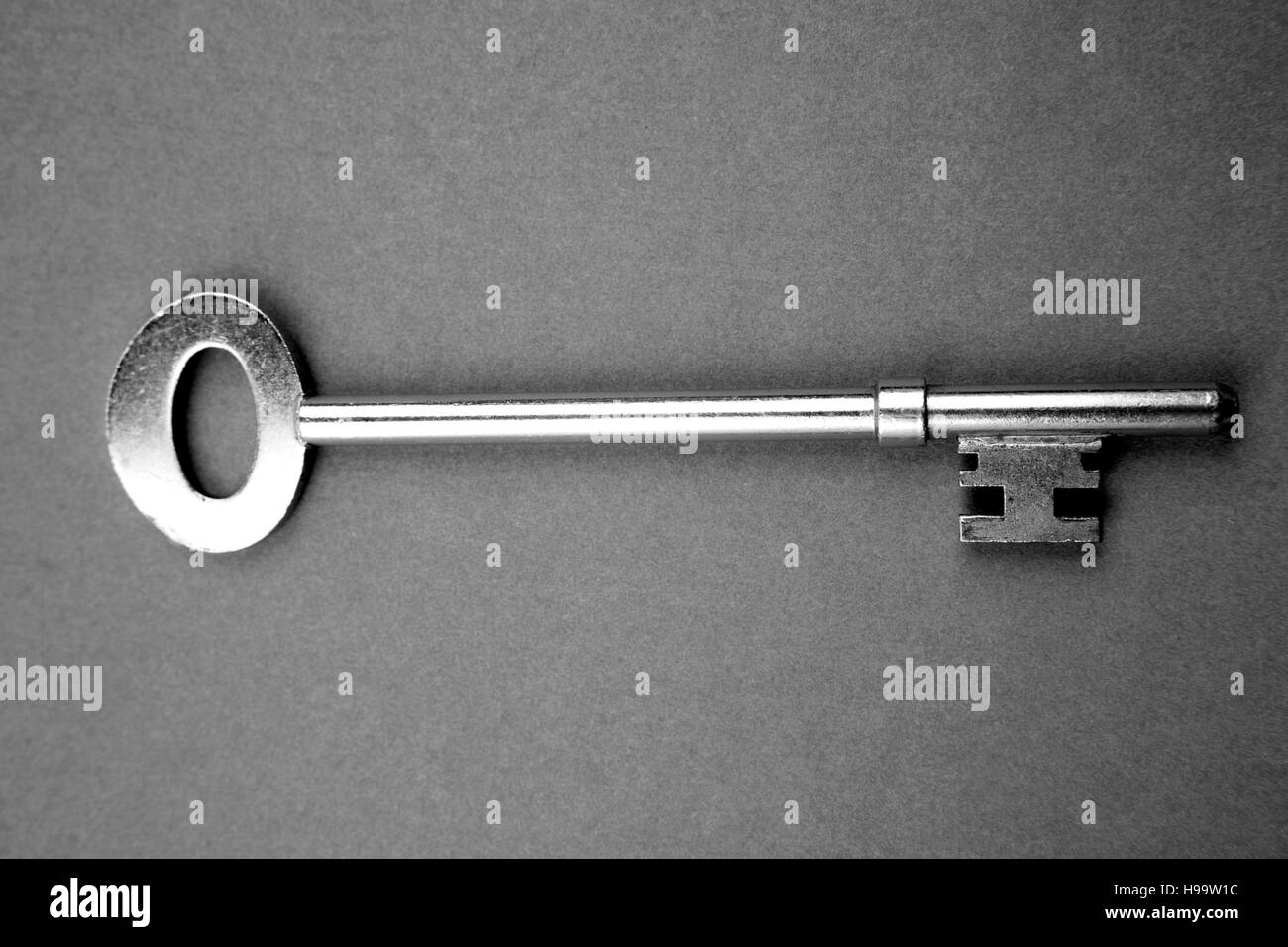 Single key hi-res stock photography and images - Alamy
