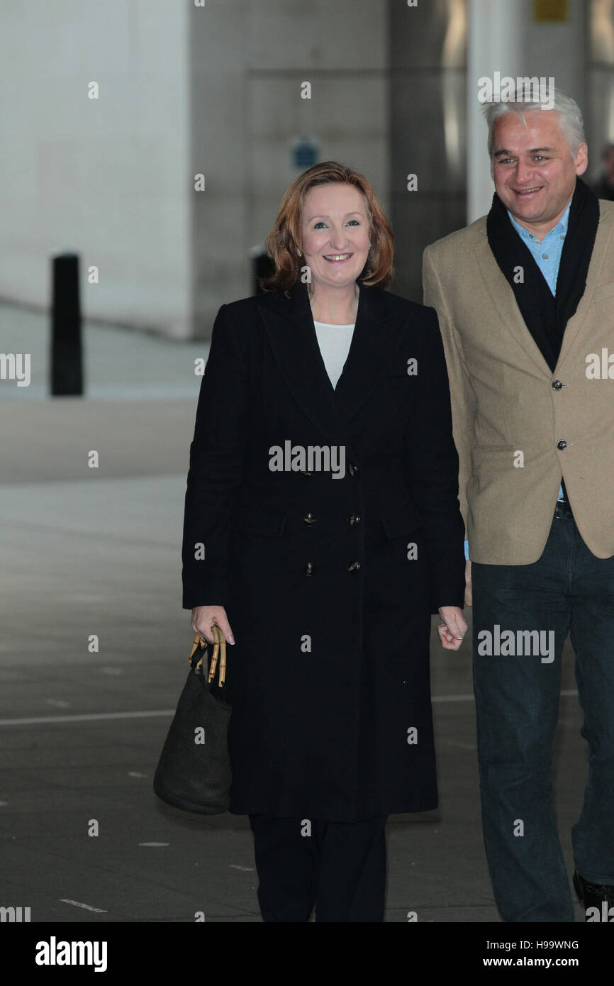 Suzanne evans hi-res stock photography and images - Alamy