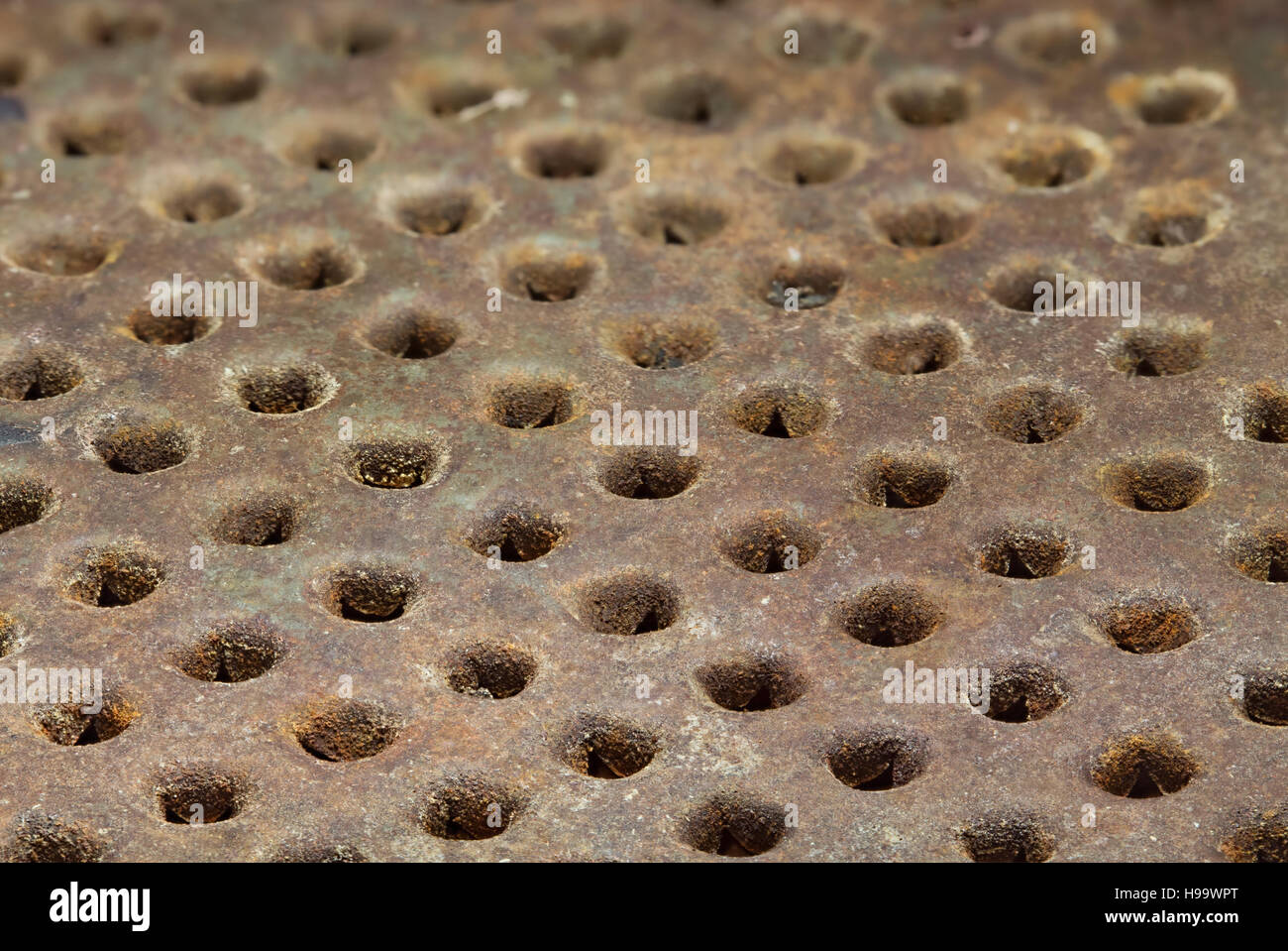 Metal sheet round holes texture hi-res stock photography and images - Alamy