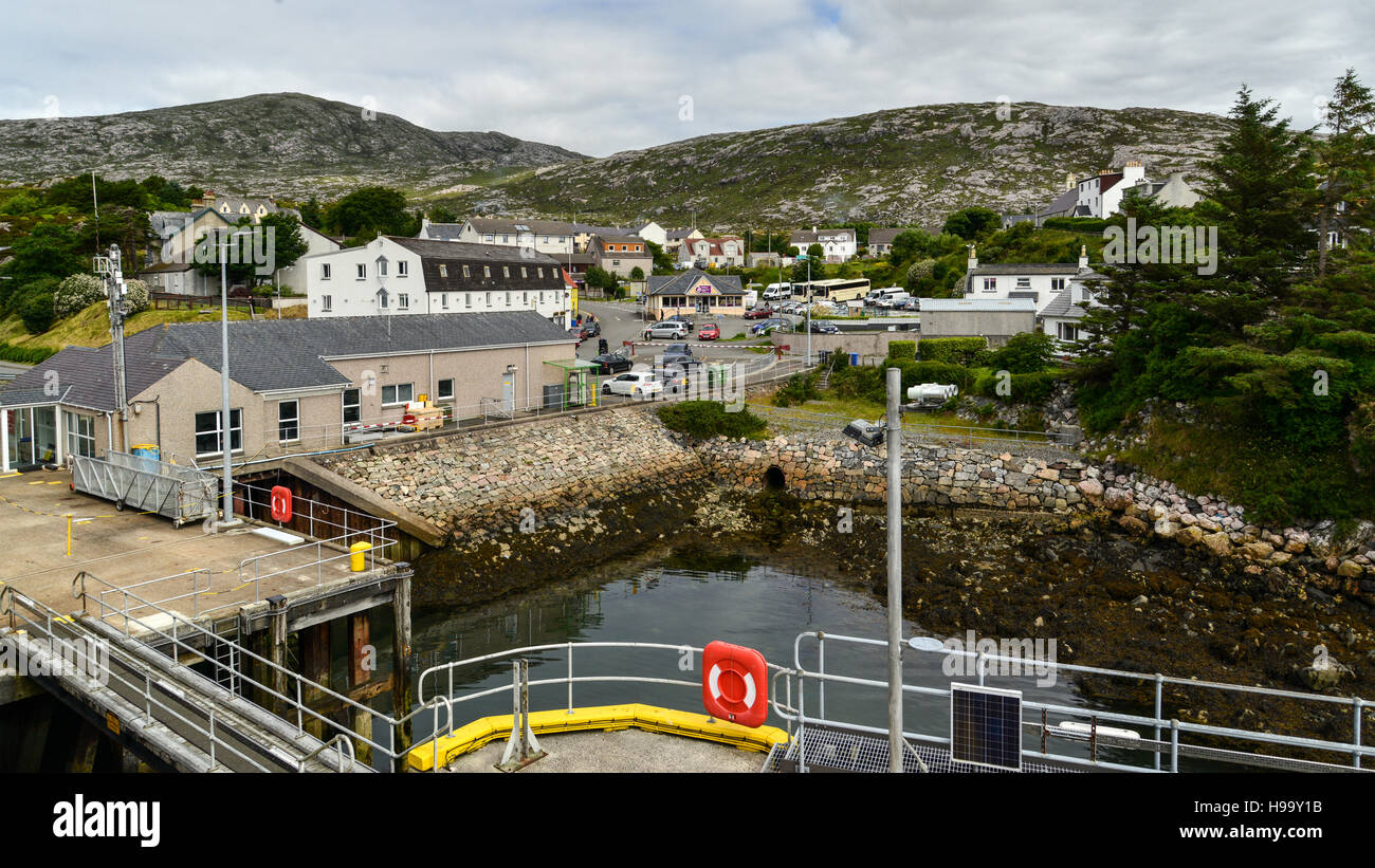 Tarbert viewed from the Uig Ferry Stock Photo - Alamy