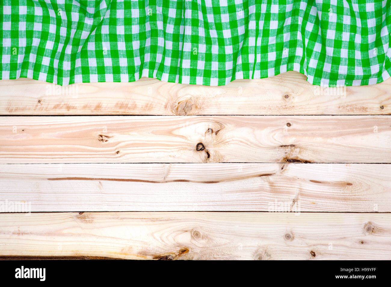 Green tablecloth hi-res stock photography and images - Alamy