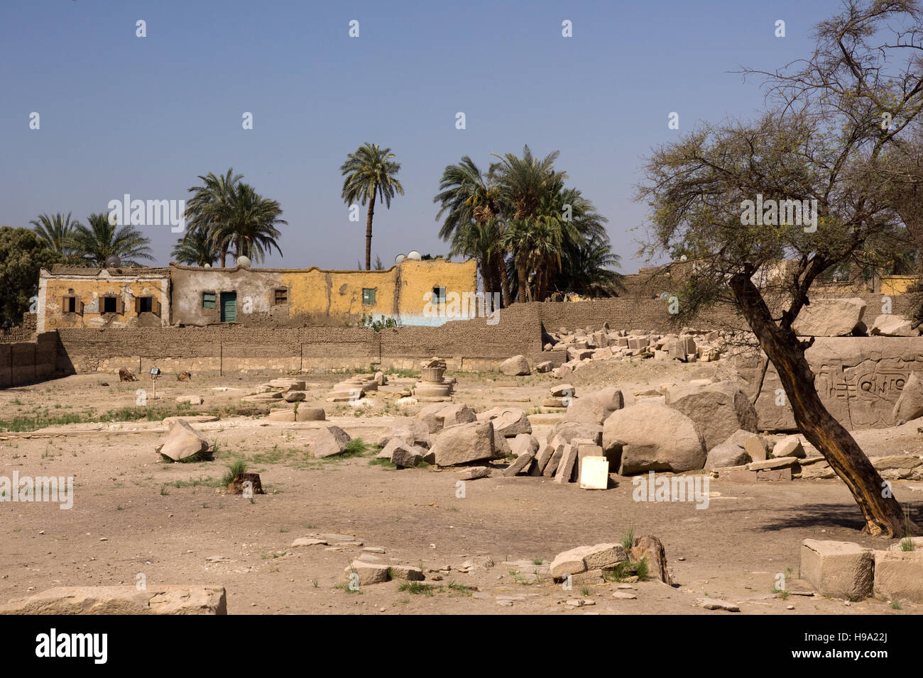 luxor monument of ancient egypt Stock Photo - Alamy