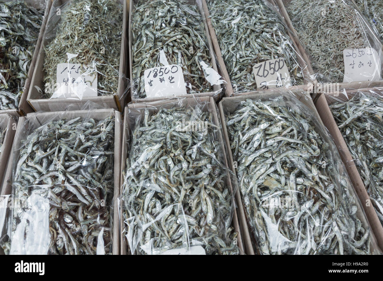 Dried fish market in South Korea Stock Photo - Alamy