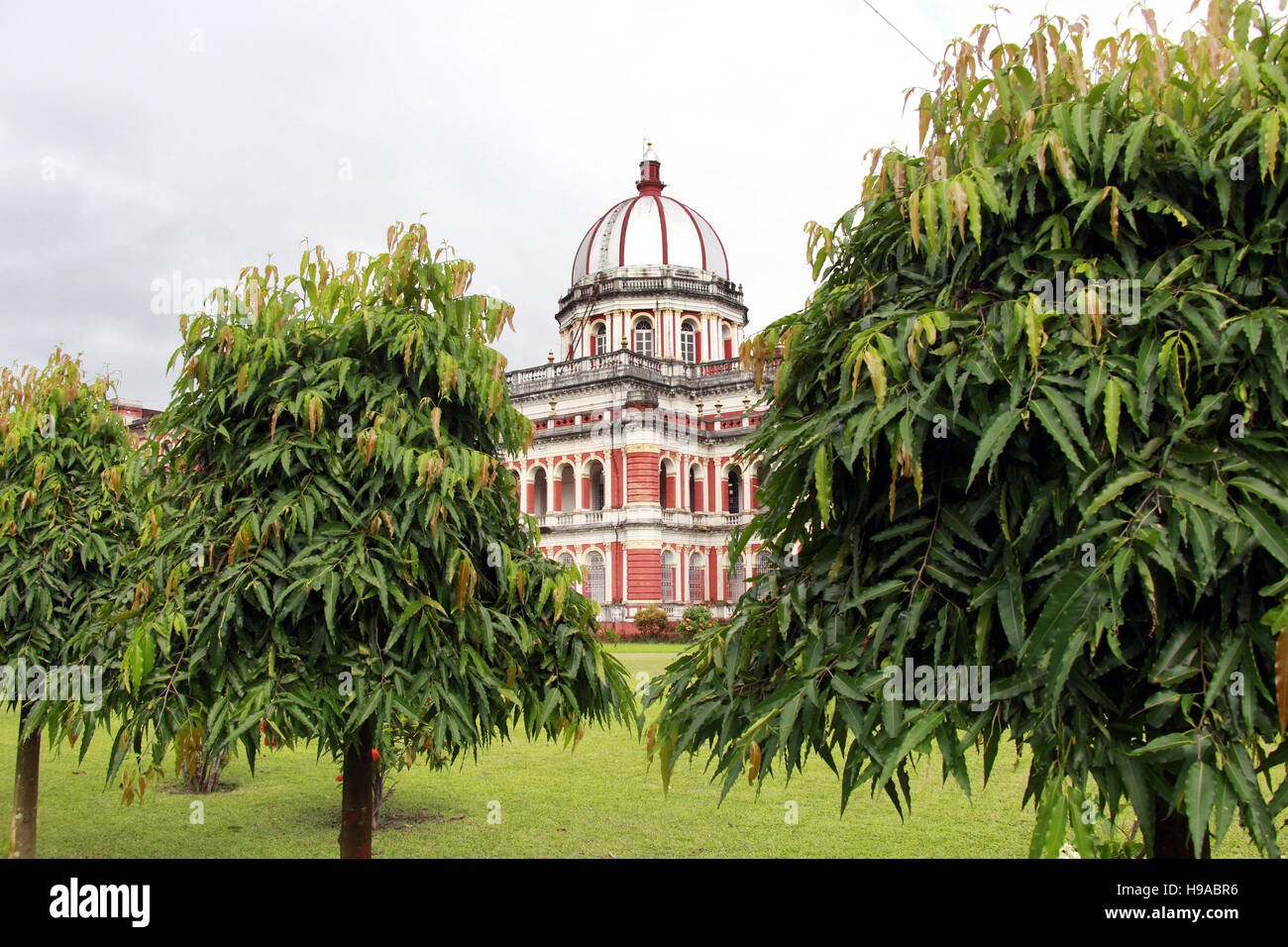 Exterior of rajbari hi-res stock photography and images - Alamy