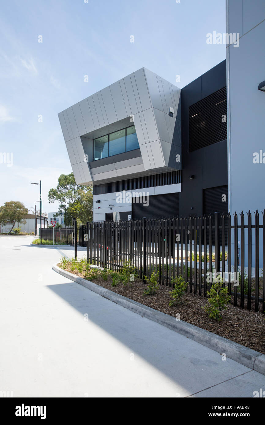 A modern distribution centre on South Sydney Stock Photo - Alamy