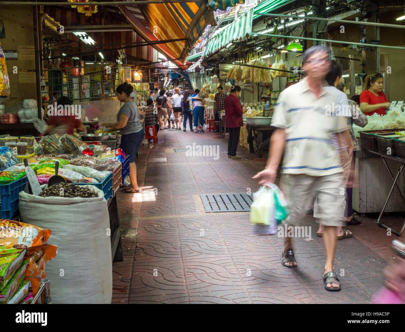 Sampeng Market High Resolution Stock Photography and Images - Alamy