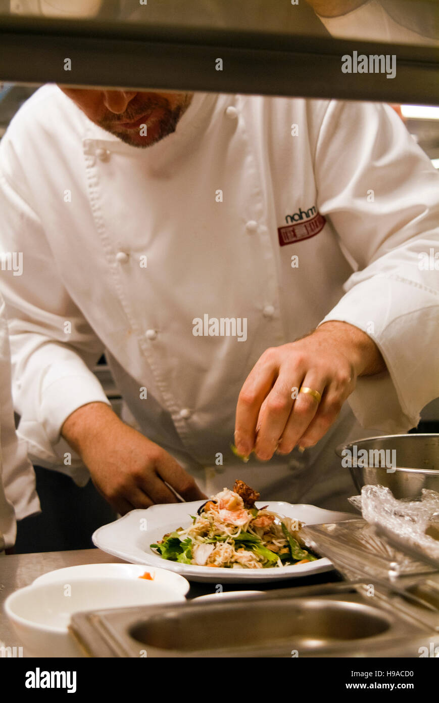 David Thompson in the kitchen of Nahm at the Metropolitan hotel in ...