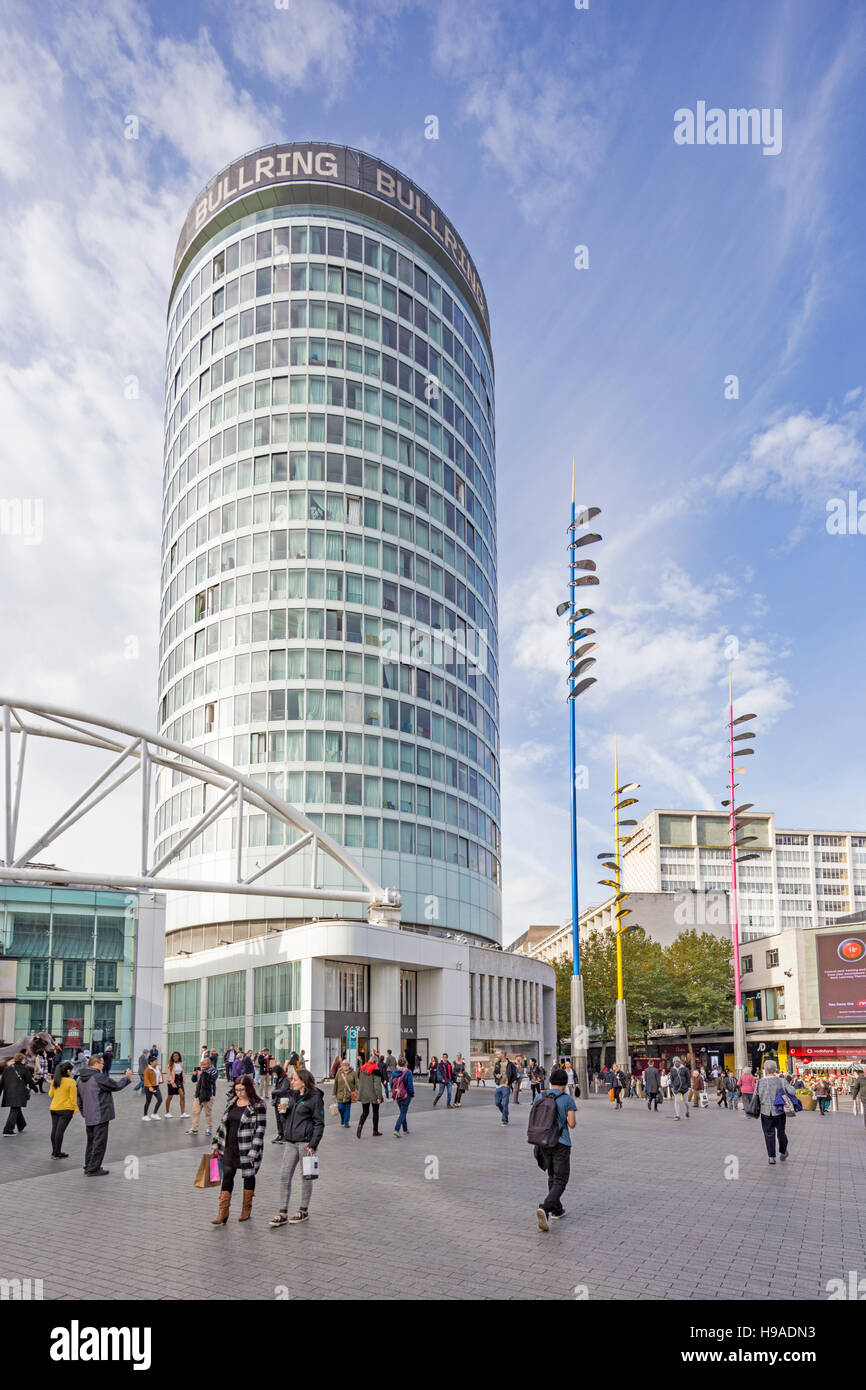 The Rotunda building and Bullring shopping centre, Birmingham, England ...