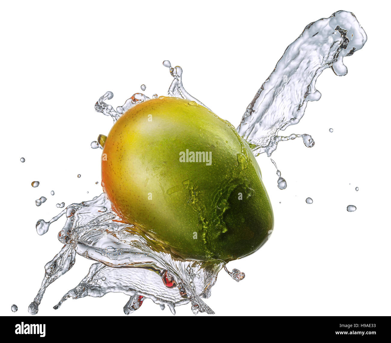 Water splash with mango isolated Stock Photo - Alamy