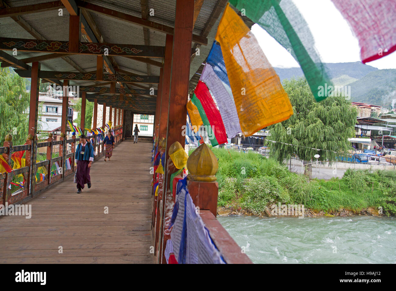 Bhutan bridge hi-res stock photography and images - Alamy