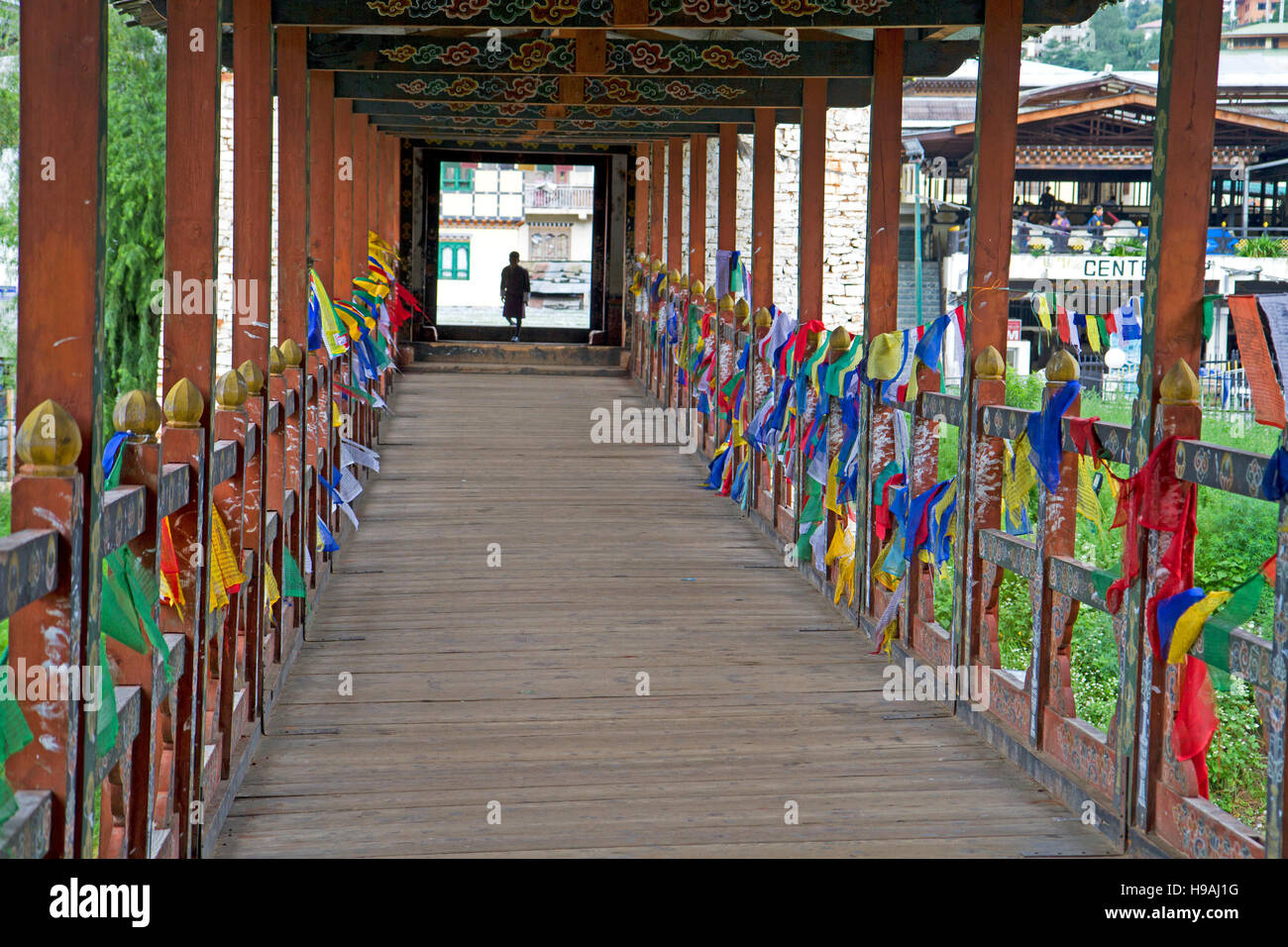 Bridge over the Wang Chhu (Thimphu River) in Thimphu Stock Photo - Alamy