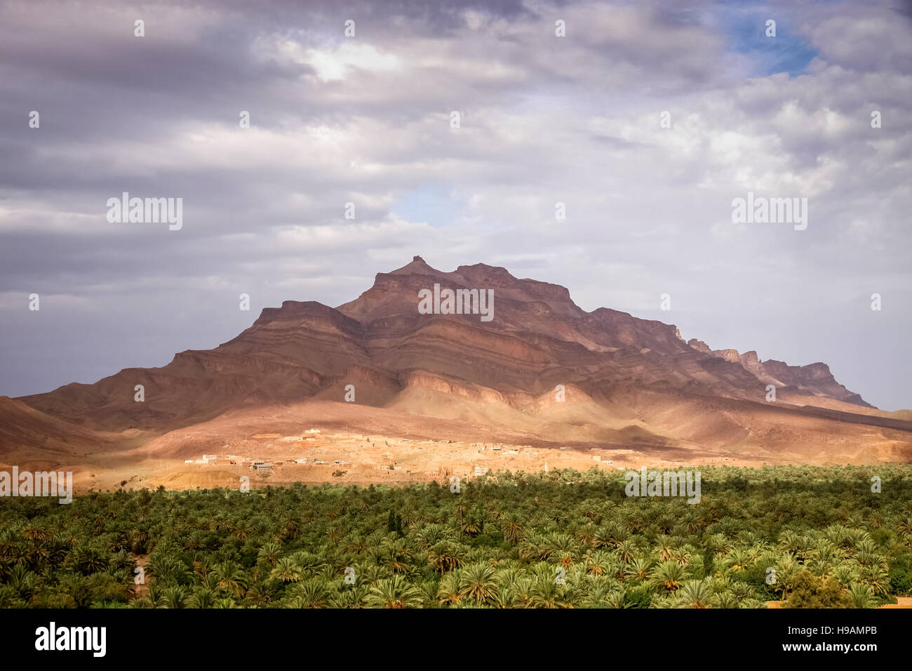 Panoramic view of beautiful Draa Valley in Morocco Stock Photo - Alamy