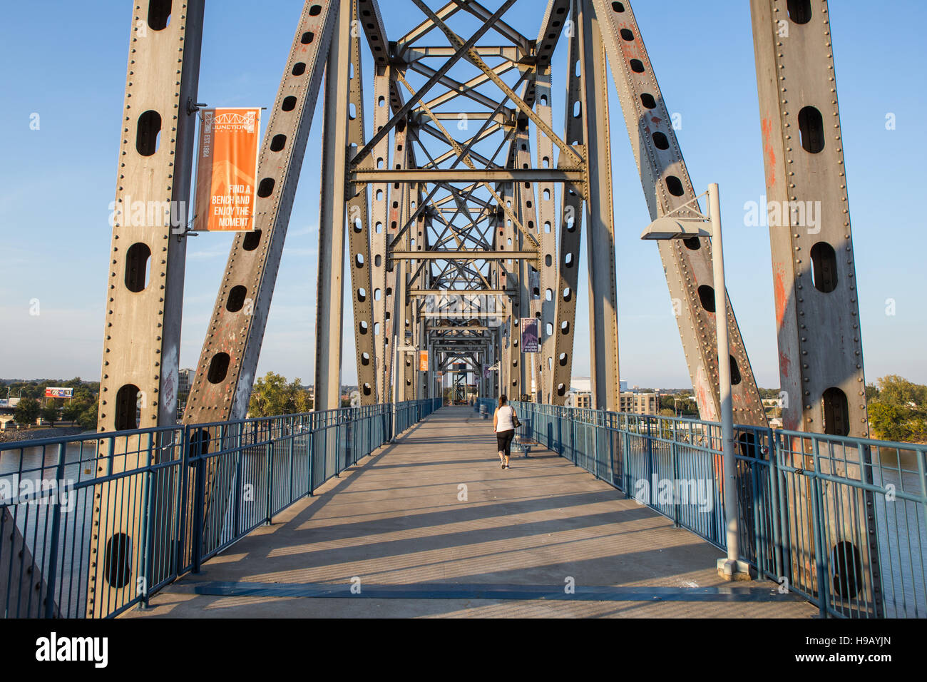 Junction bridge hi-res stock photography and images - Alamy