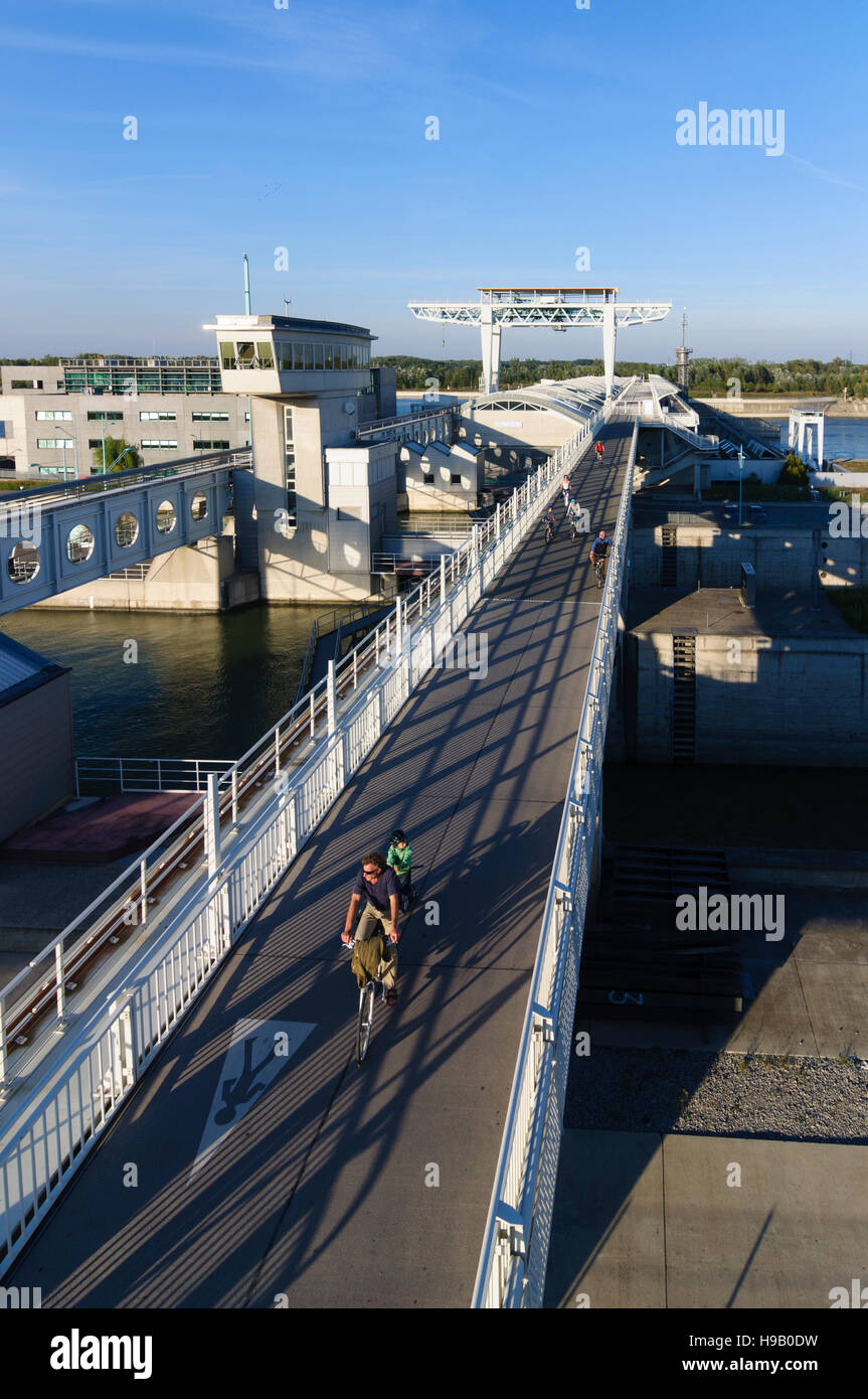Power station freudenau of verbund a hi-res stock photography and ...