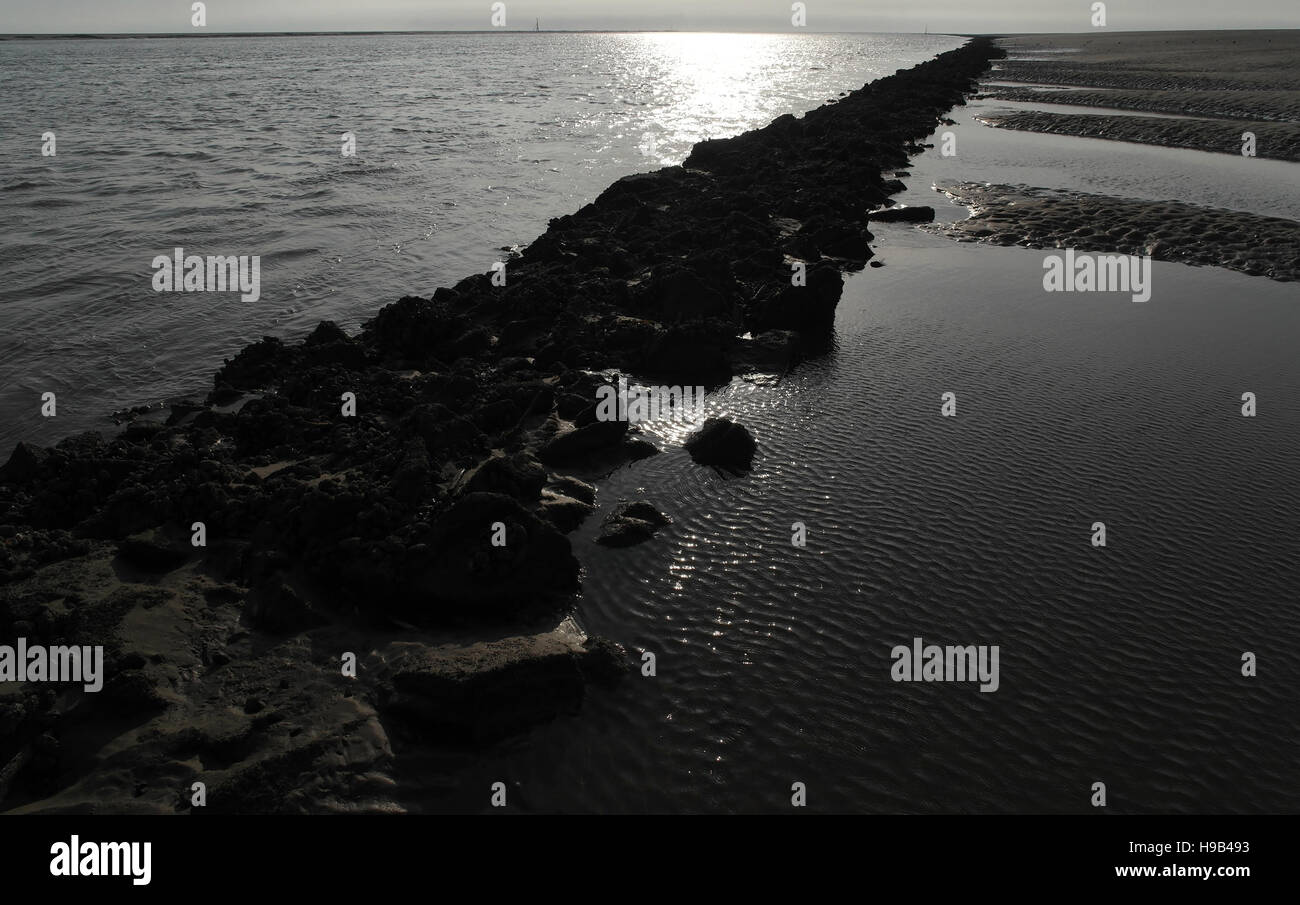 Long, straight North Training Wall of low water channel of River Ribble ...
