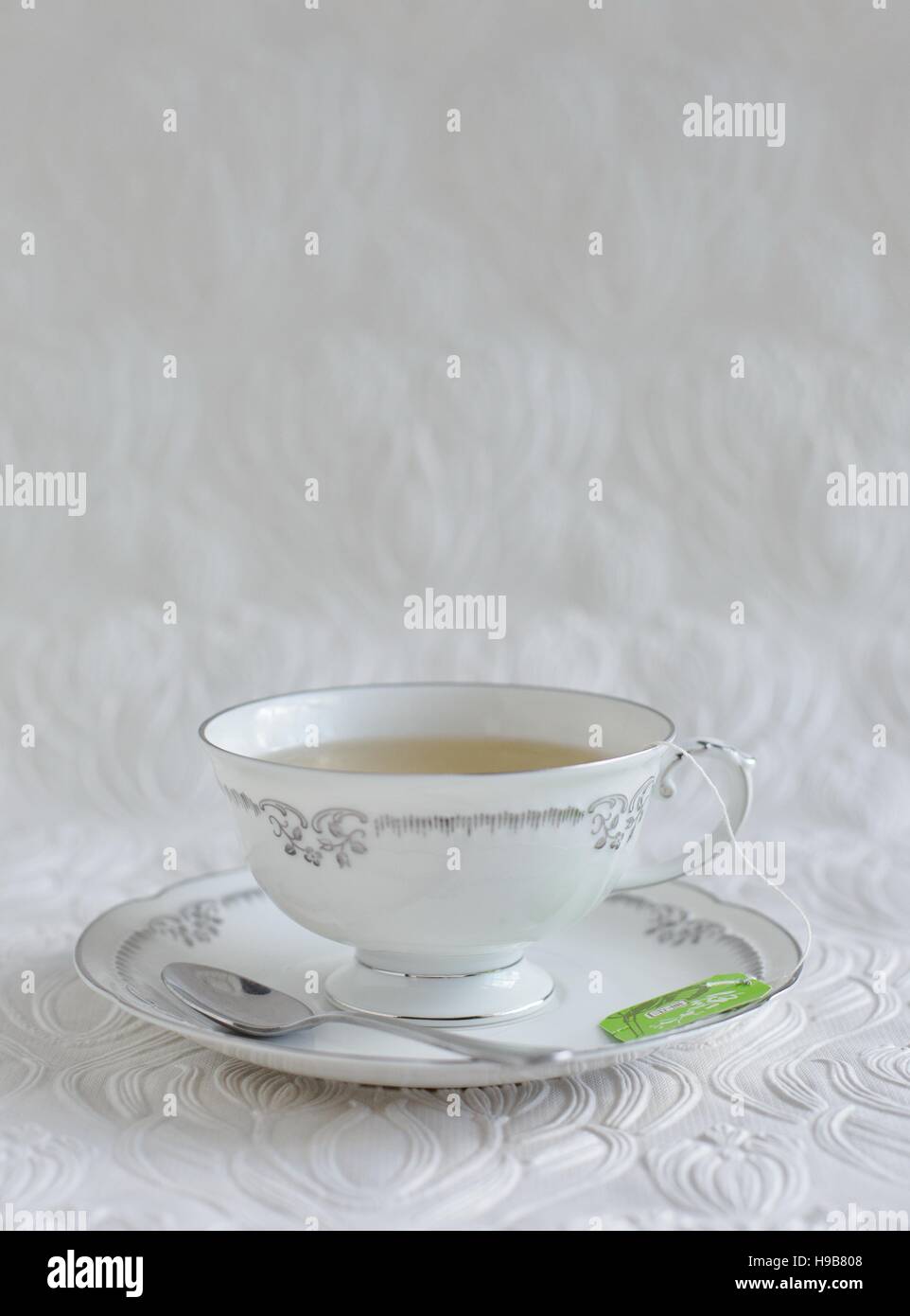 Dainty Tea Cup Stock Photos & Dainty Tea Cup Stock Images - Alamy