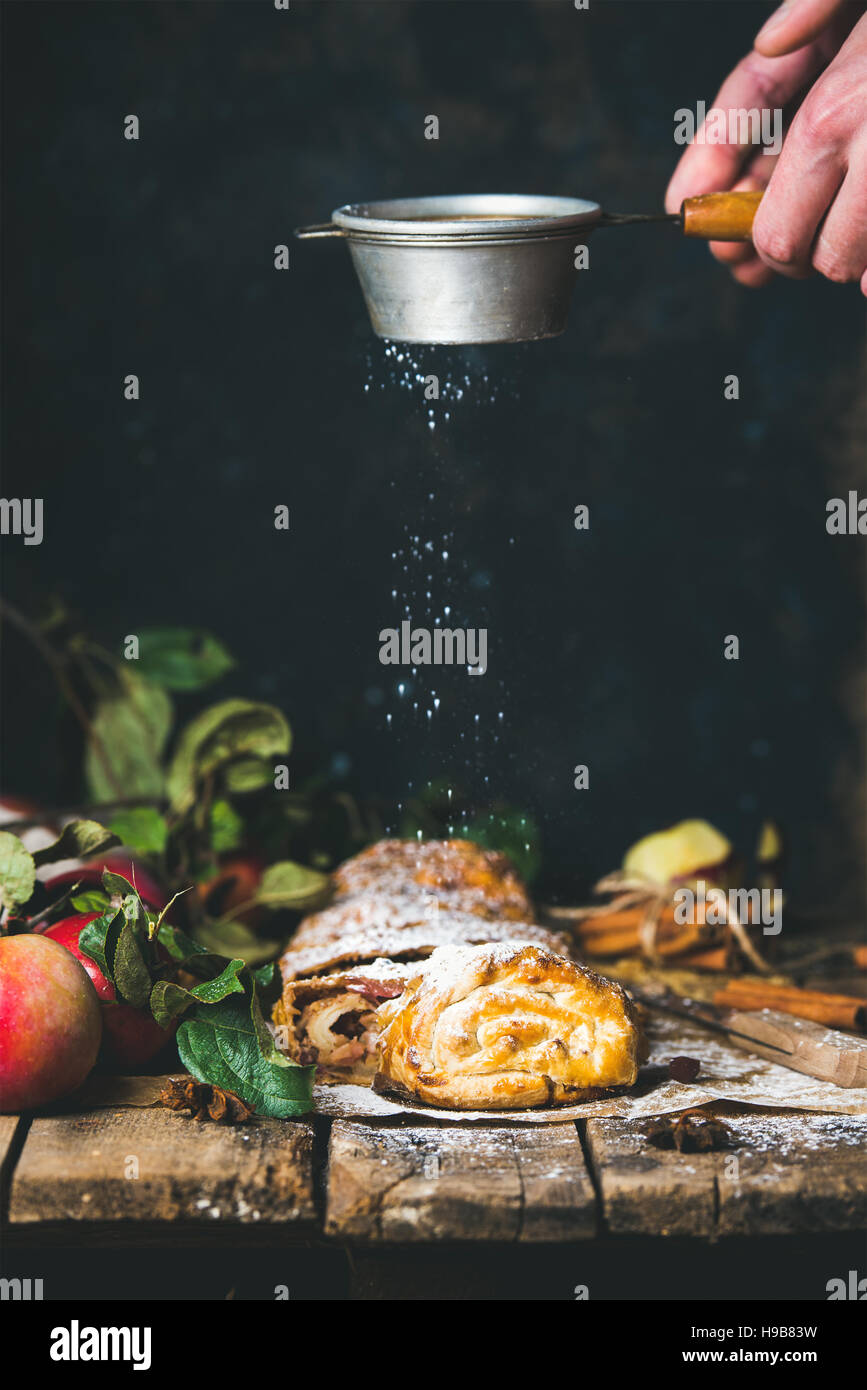 Sprinkling powder hands hi-res stock photography and images - Alamy