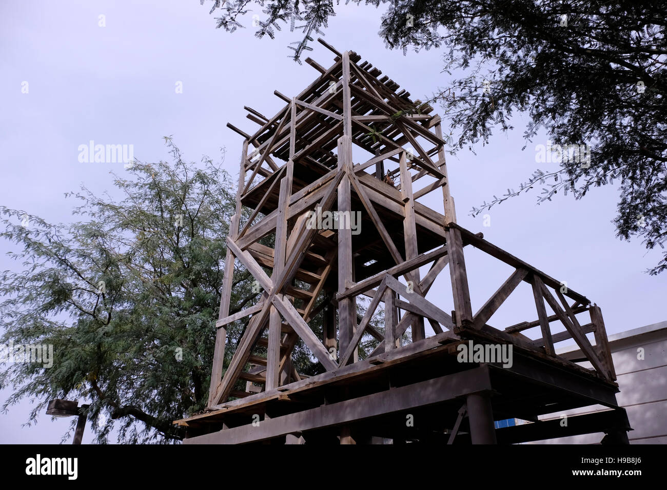An old wooden membrane fabrication tower for a Reverse Osmosis facility ...