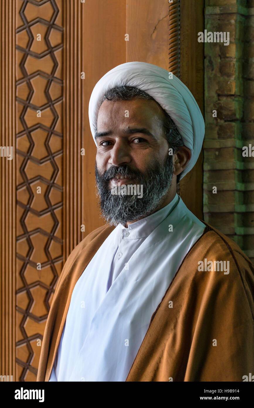 Mollah portrait at Yezd Iran Stock Photo - Alamy