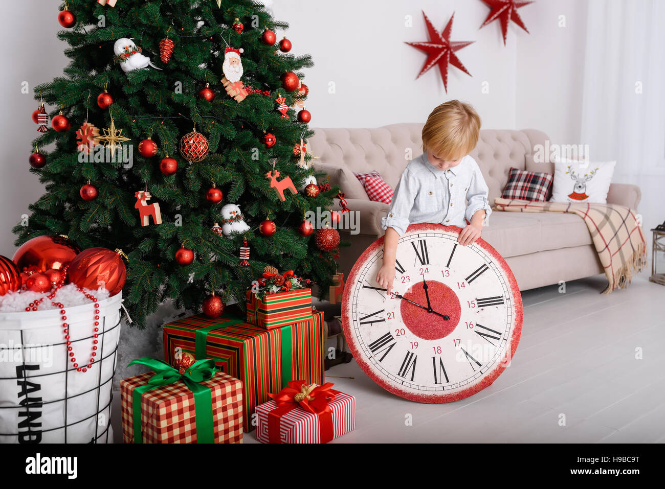 The big clock year hi-res stock photography and images - Alamy