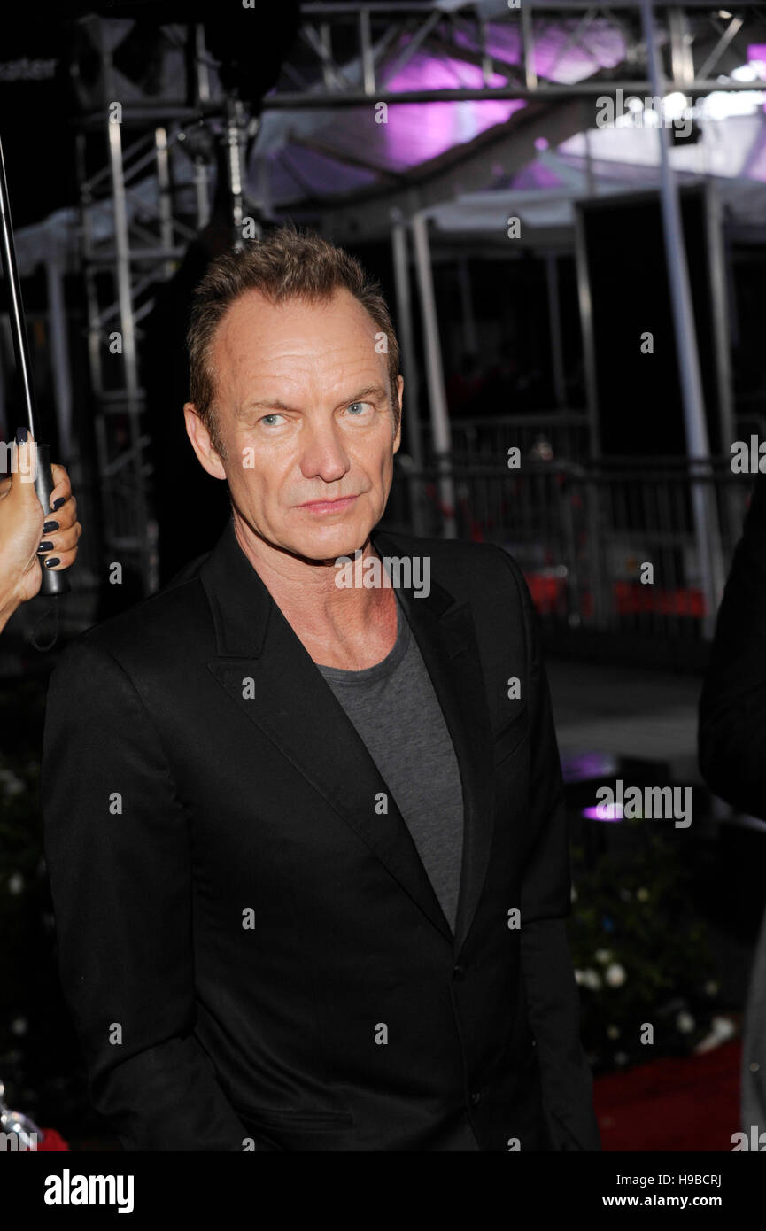 Sting singer hi-res stock photography and images - Alamy