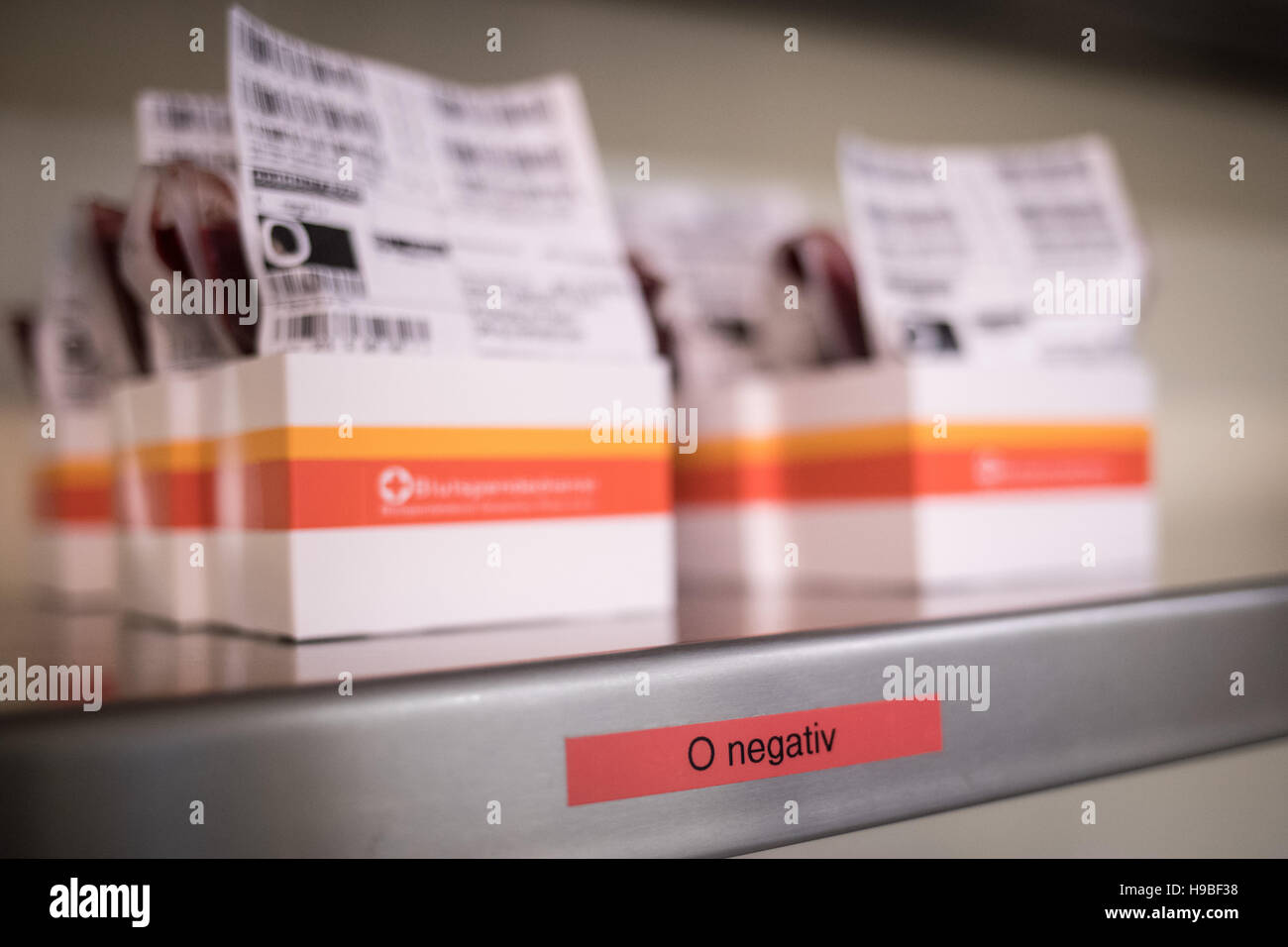 Hamburg, Germany. 17th Nov, 2016. Bags of red cell concentrate with ...