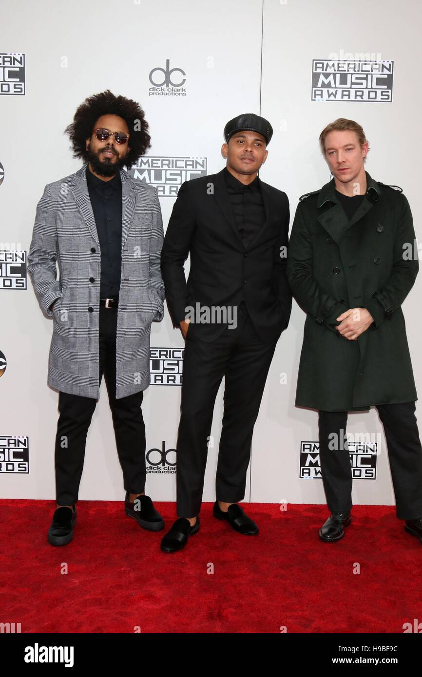 Los Angeles, CA, USA. 20th Nov, 2016. Jillionaire, Walshy Fire and ...