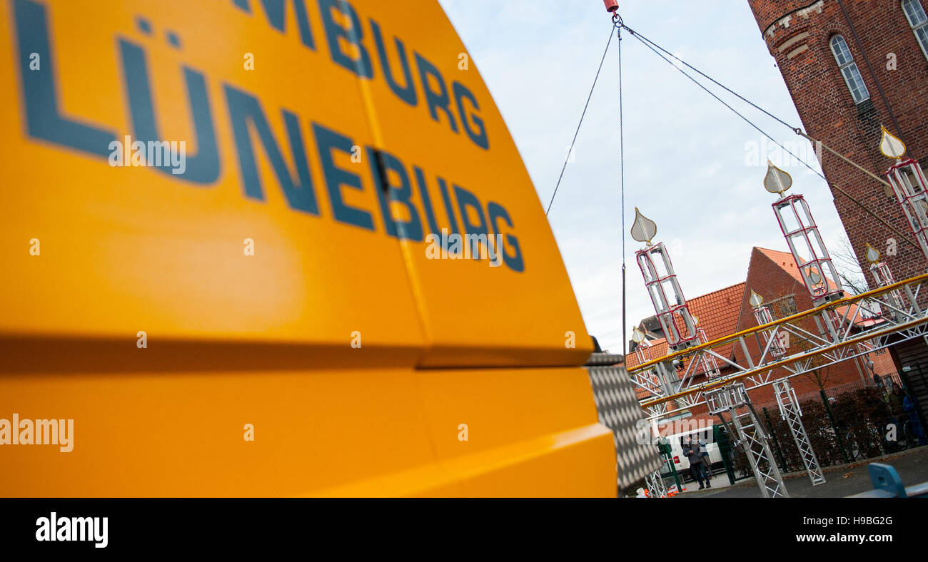 56 meters tall hi-res stock photography and images - Alamy