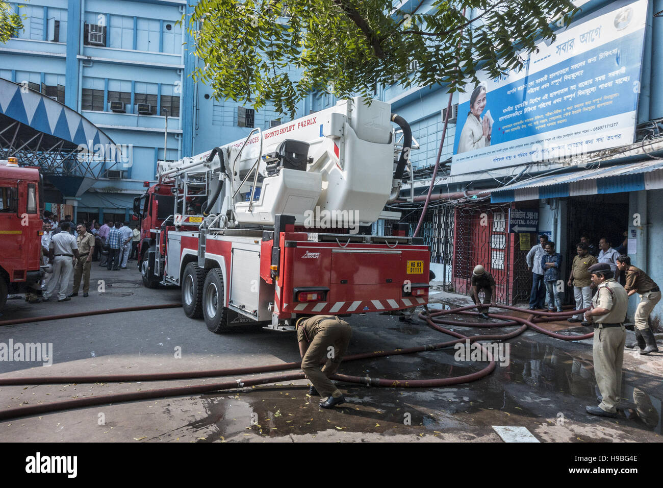 Indian fire engine hi-res stock photography and images - Alamy