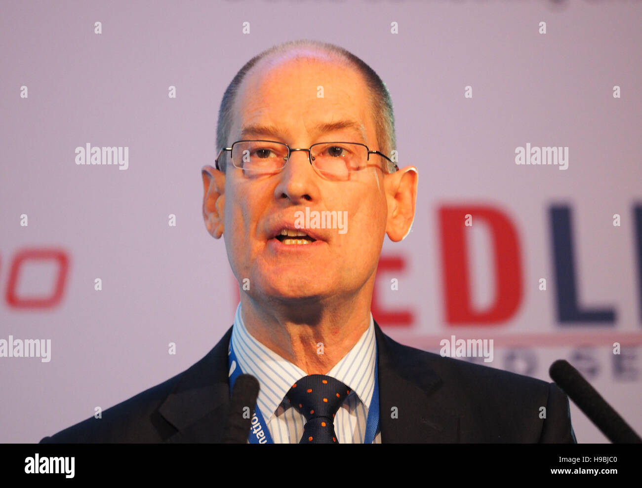London, UK. 21st Nov, 2016. Ed Anderson Chairman of The Airports ...