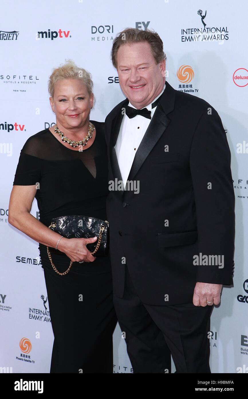 New York, NY, USA. 21st Nov, 2016. Wendy Schultz and Ed Schultz at the ...