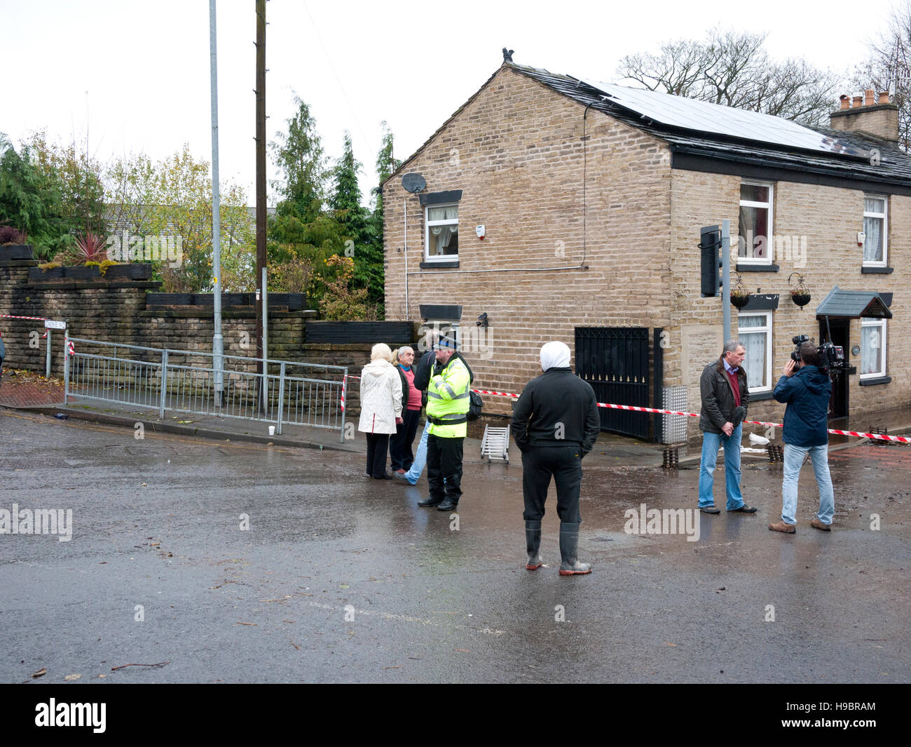 Millbrook Stalybridge, UK. 22nd Nov 2016. Huddersfield Road Millbrook ...
