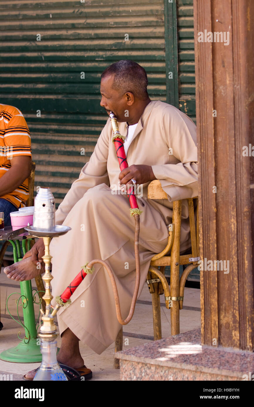 people in aswan egypt during everyday life Stock Photo - Alamy