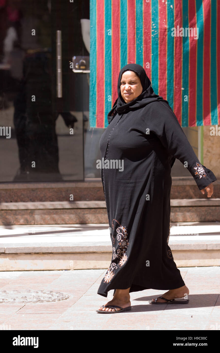people in aswan egypt during everyday life Stock Photo - Alamy