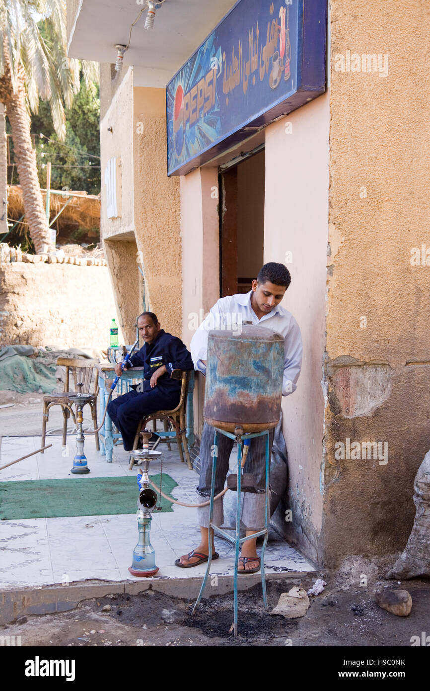 people in aswan egypt during everyday life Stock Photo - Alamy