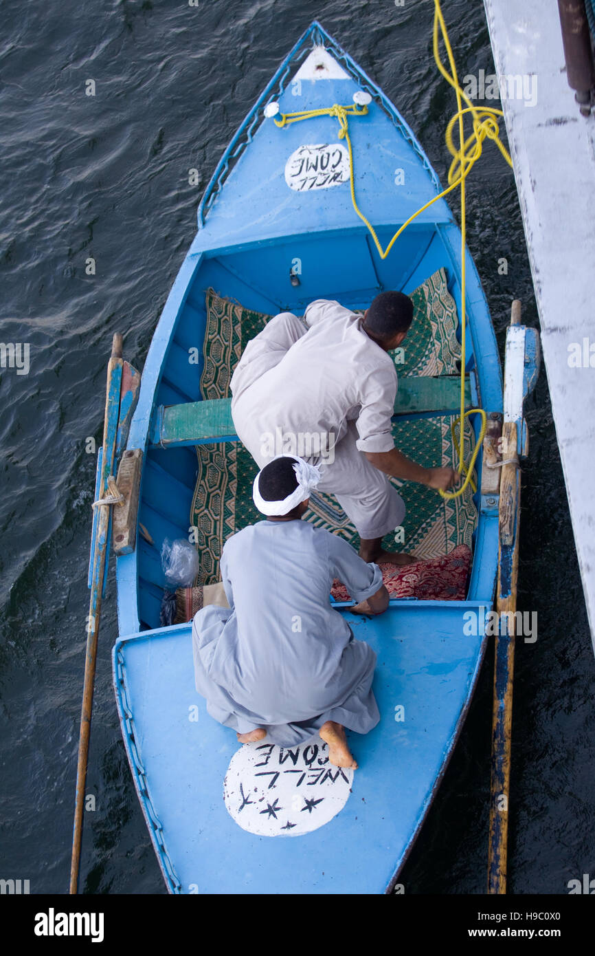 people in aswan egypt during everyday life Stock Photo - Alamy