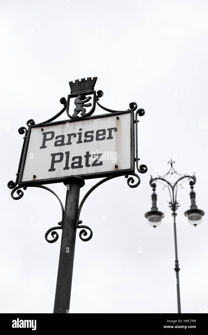 Pariser platz sign hi-res stock photography and images - Alamy